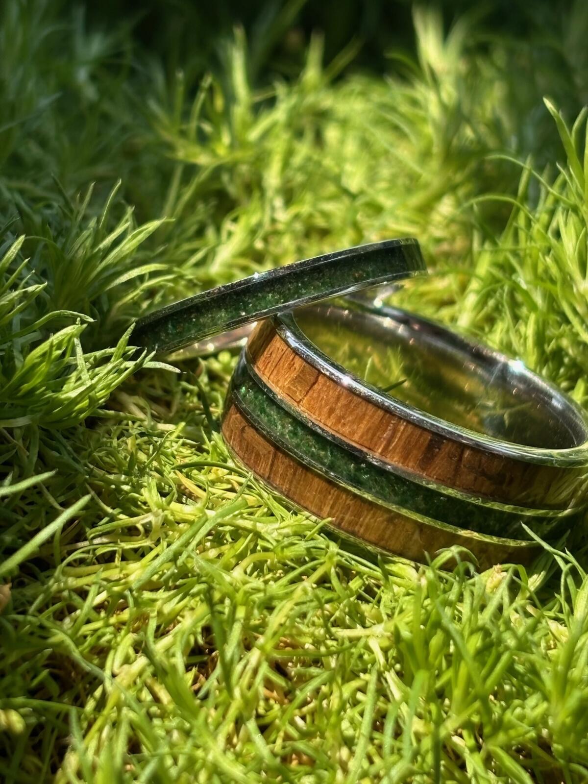 It's All In The Details: A Custom Wedding Band